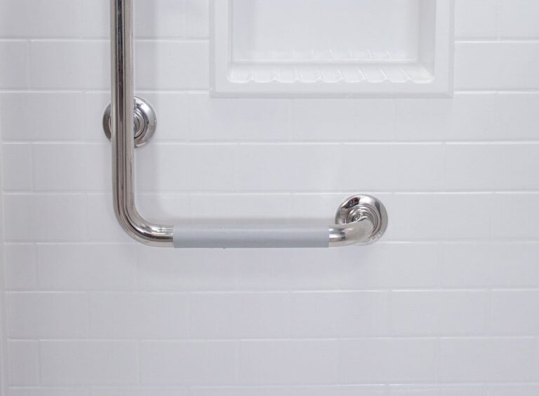 Walk-In Showers | Showers for Elderly & Disabled | Safe Step