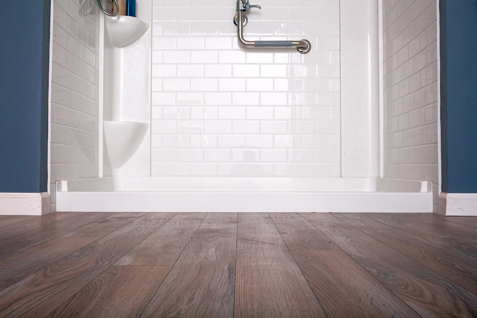 Walk-In Shower Bases | Low Threshold Shower Pans | Safe Step