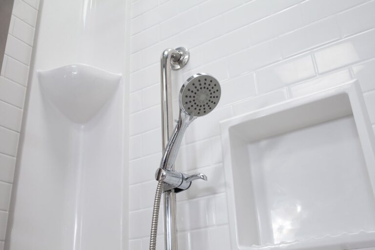 Walk-In Showers | Showers for Elderly & Disabled | Safe Step