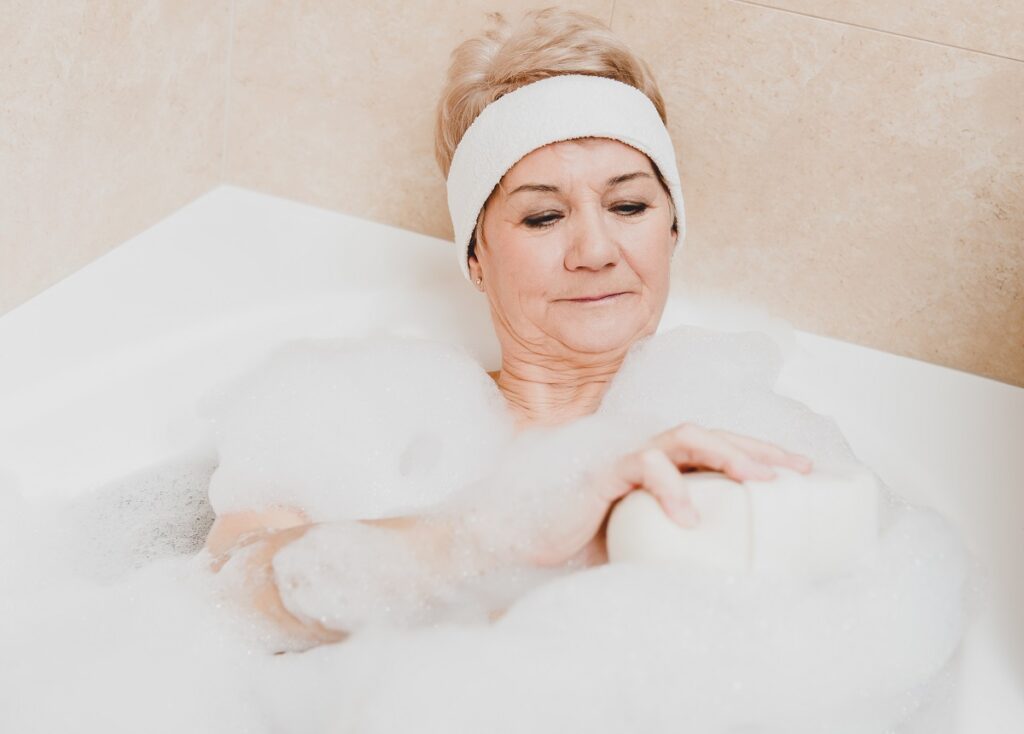 What Is the Ideal Bath Temperature? | Safe Step Blog