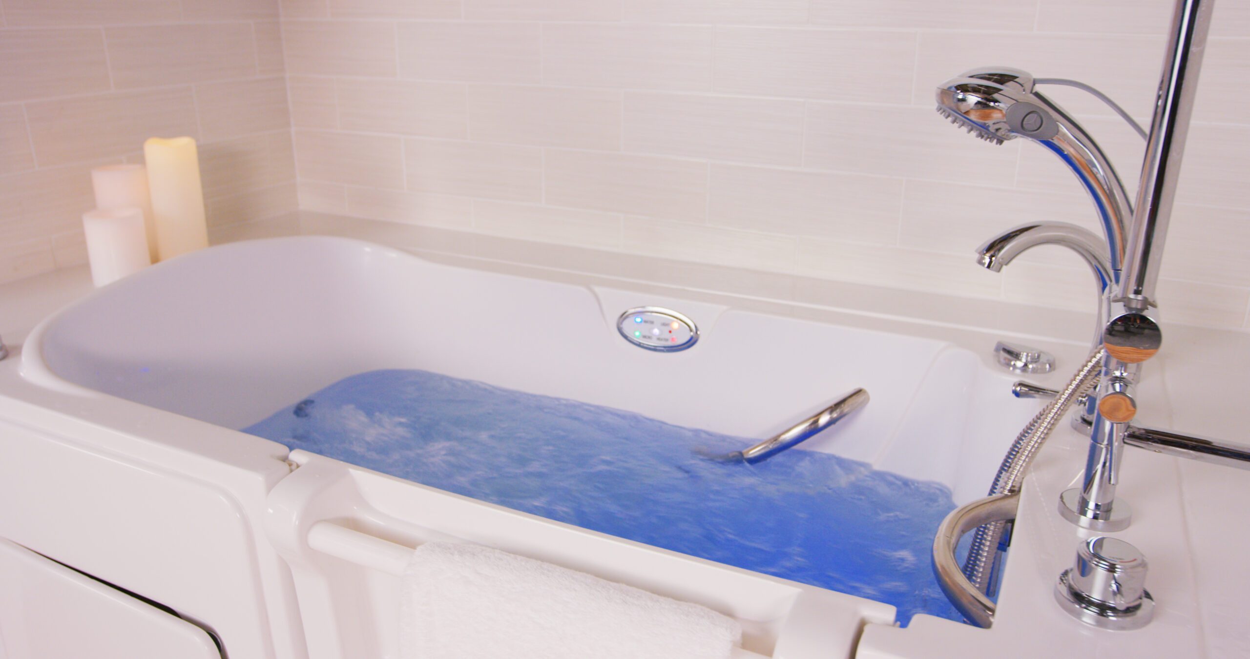 How Much Water Does a Walk-In Tub Use? | Safe Step Blog