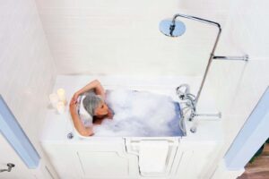 What Is the Ideal Bath Temperature? | Safe Step Blog