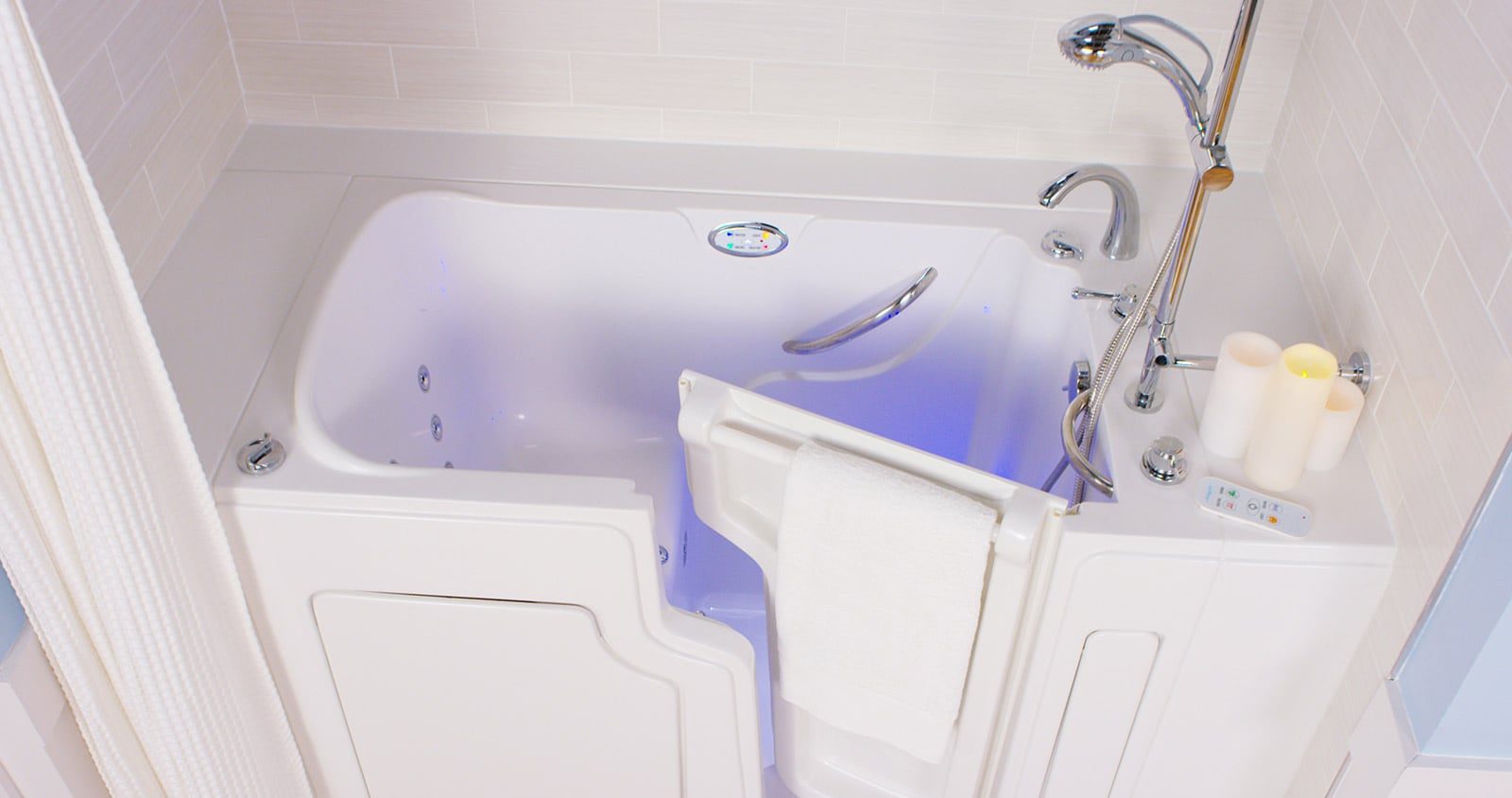 Walk-In Tubs for Seniors | Sit-In Bathtubs | Safe Step