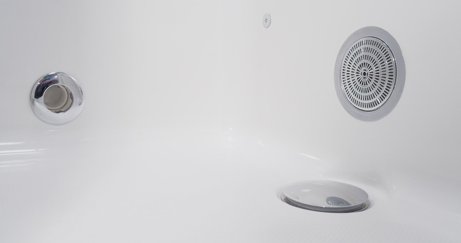 Walk-In Tub Convenience Features | Safe Step