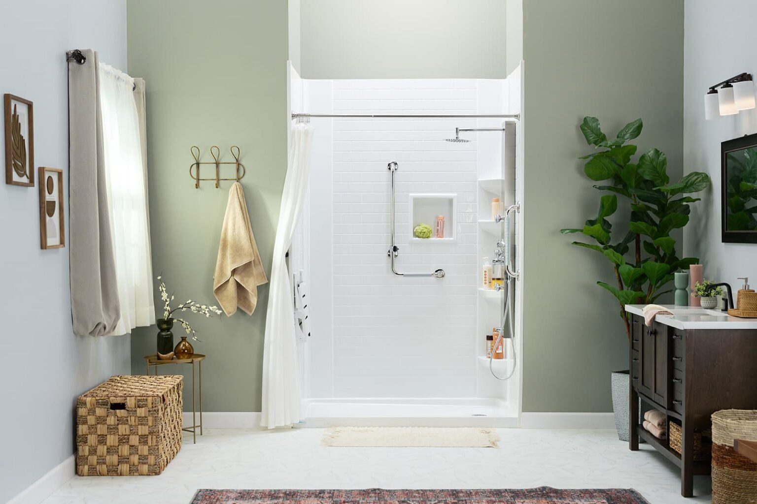 Walk-In Tub & Shower Services & Updates | Safe Step