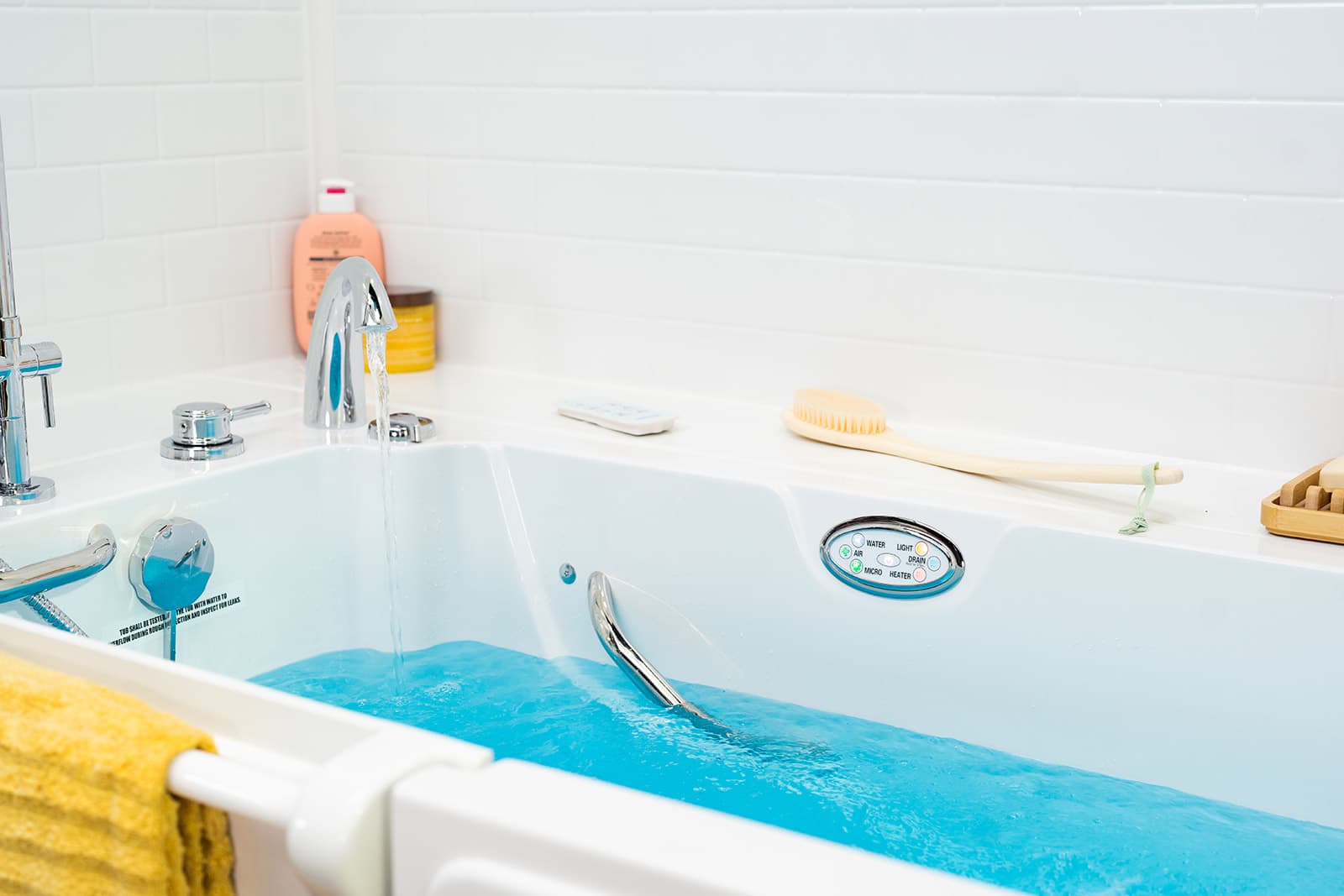 How Much Water Does a Walk-In Tub Use? | Safe Step Blog